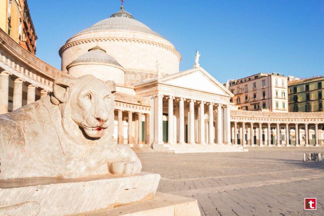 Napoli: 10 monumenti e luoghi di interesse più famosi