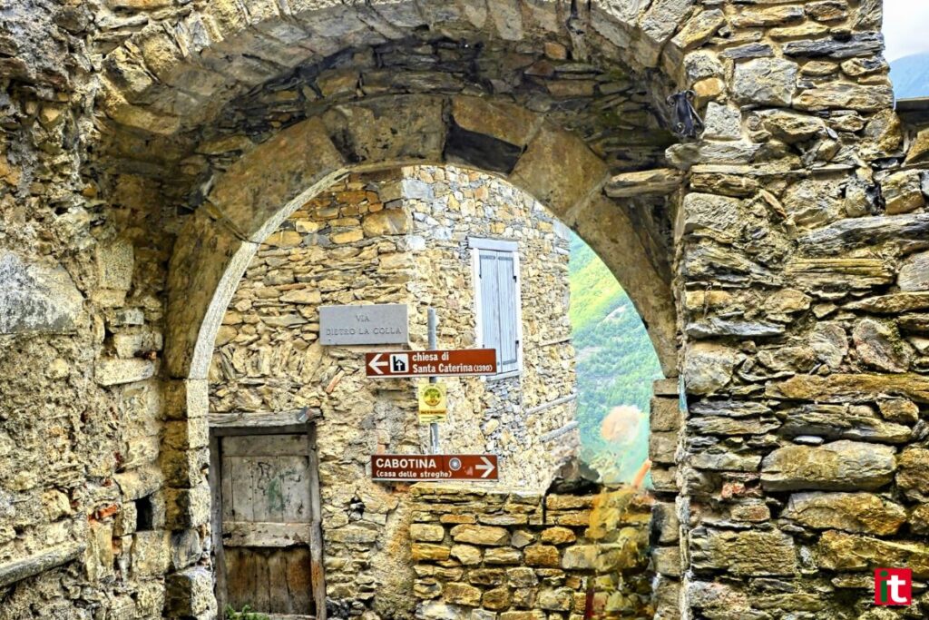 Triora: cosa vedere nel borgo delle streghe: guida ai luoghi del mistero