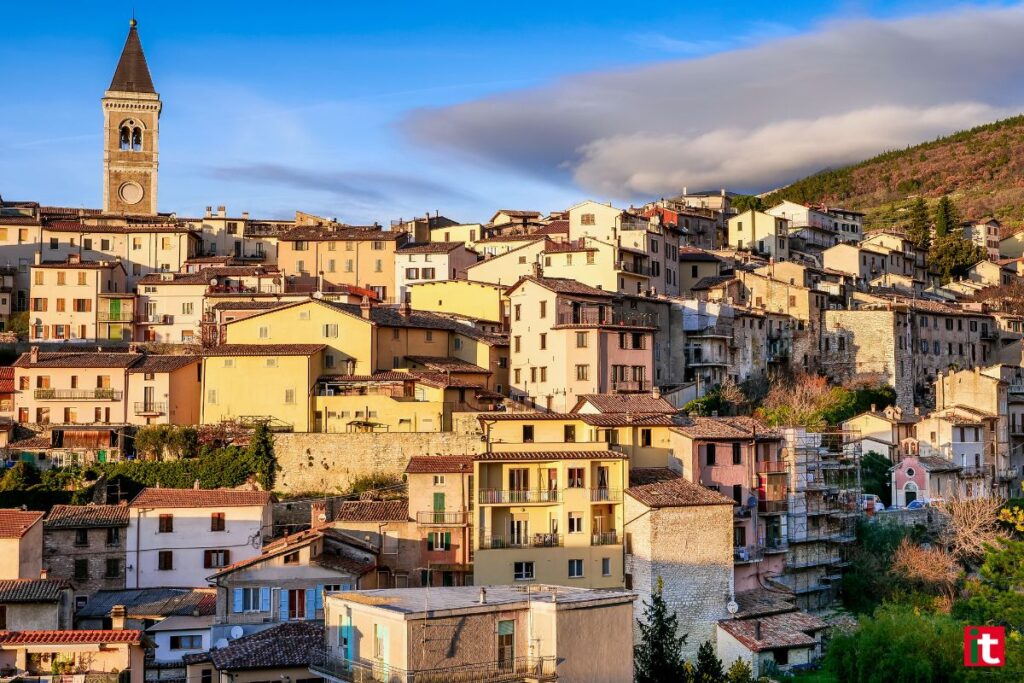 Cosa vedere a Gualdo Tadino: guida completa alla Città della Ceramica